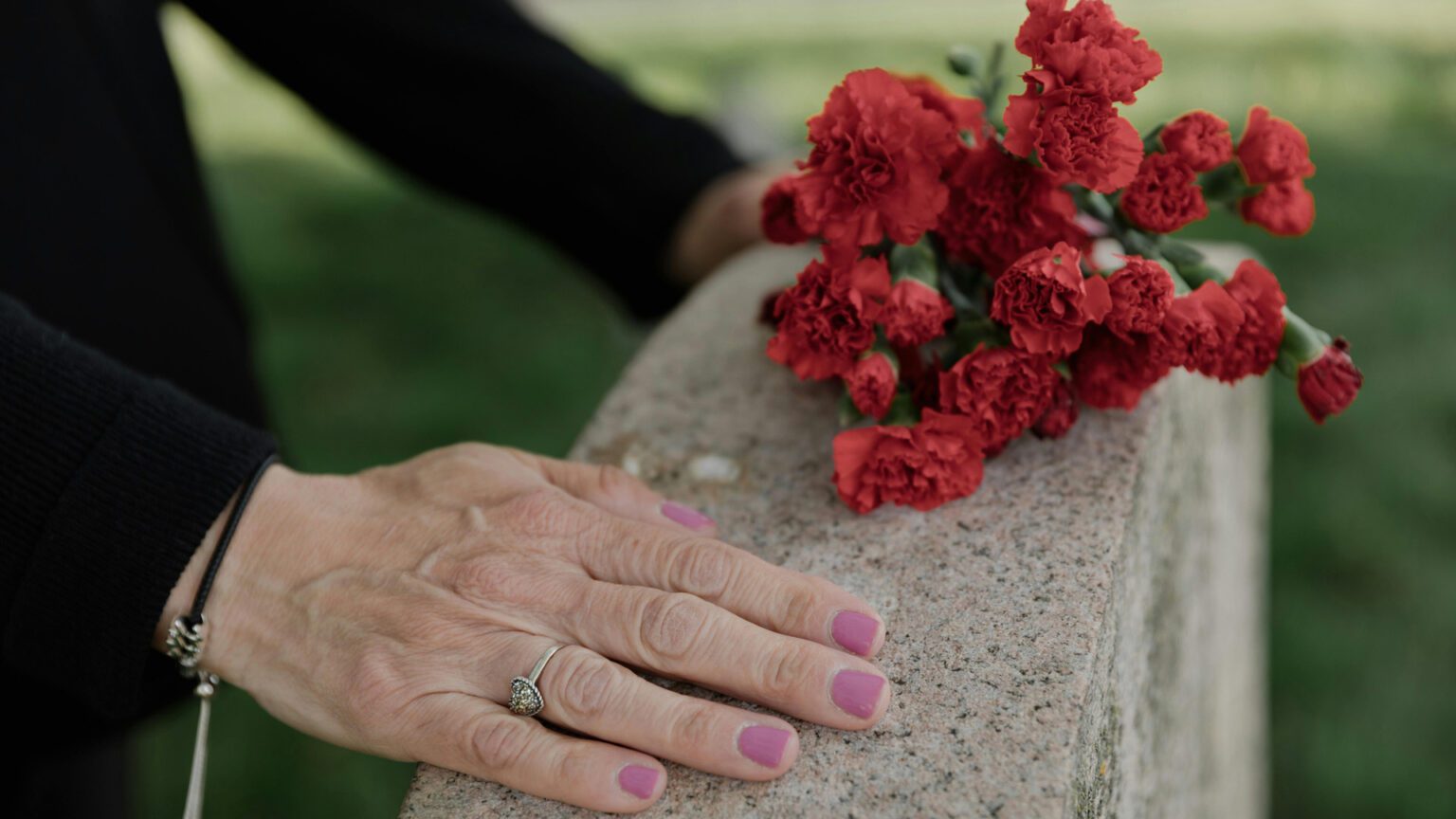 QUICK GUIDES - Headstone Warehouse