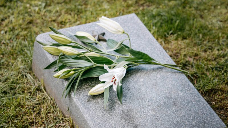 QUICK GUIDES - Headstone Warehouse